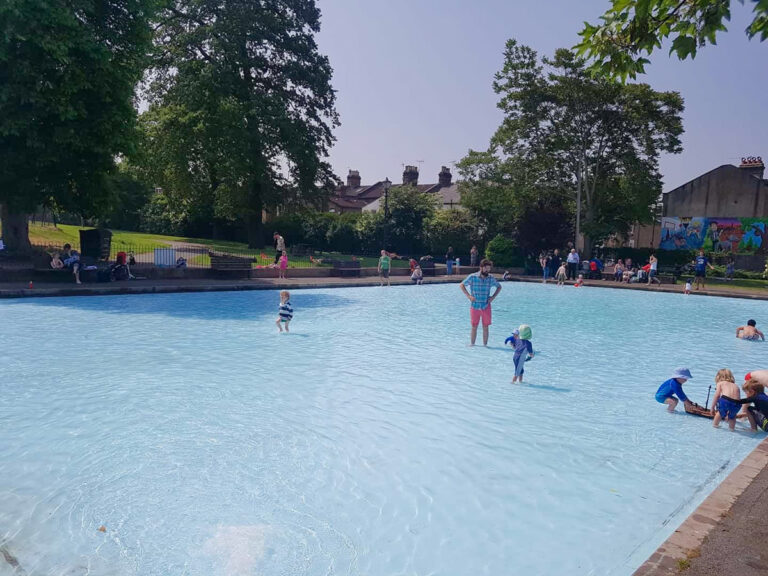 Best Splash Parks in London - Including Lidos & Pools