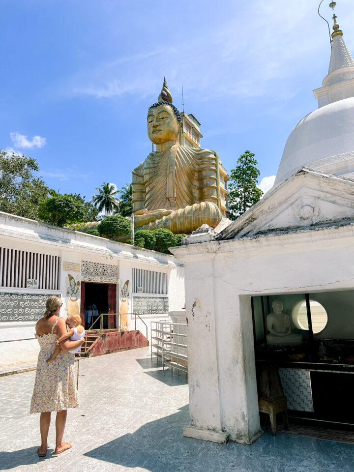 Hiriketiya Beach Sri Lanka - Best Guide To Visiting 2024