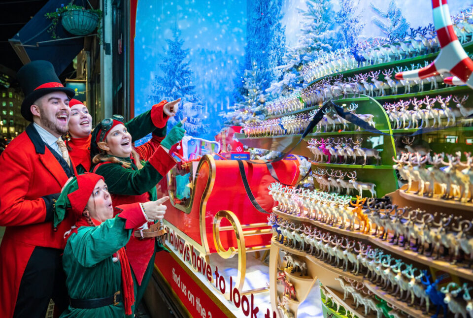 Where To See Santa in London 2024- Best London Santa Grotto